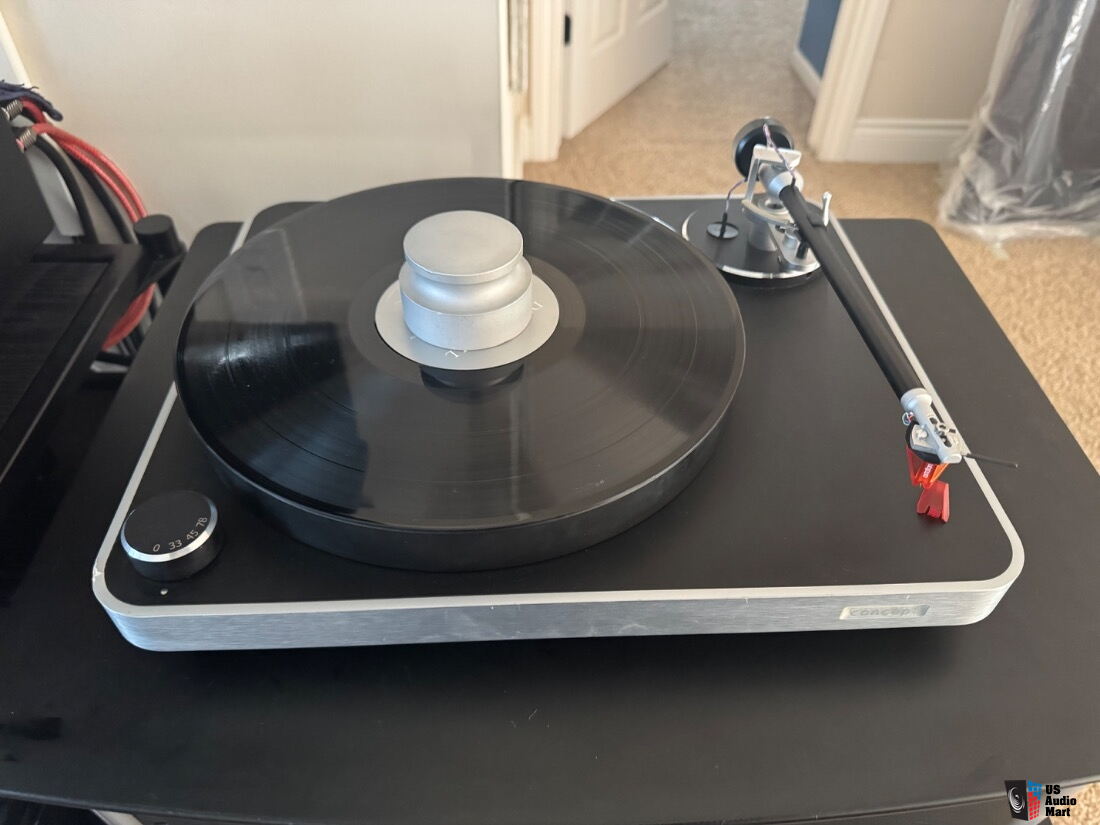 Clearaudio Concept turntable with Ortofon Red Cartridge Photo #5790219 ...