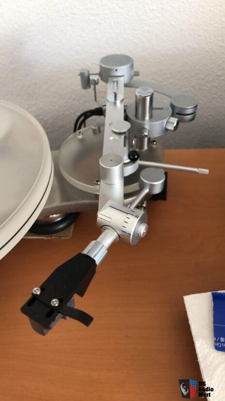 Dynavector DV-505 Tonearm with rare Thorens-designed electronic lift ...