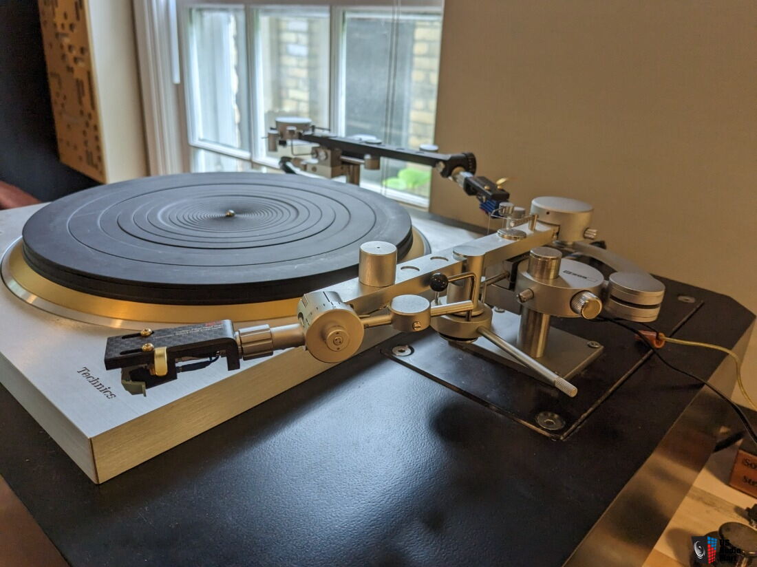 Dynavector DV-505 Tonearm with rare Thorens-designed electronic lift ...