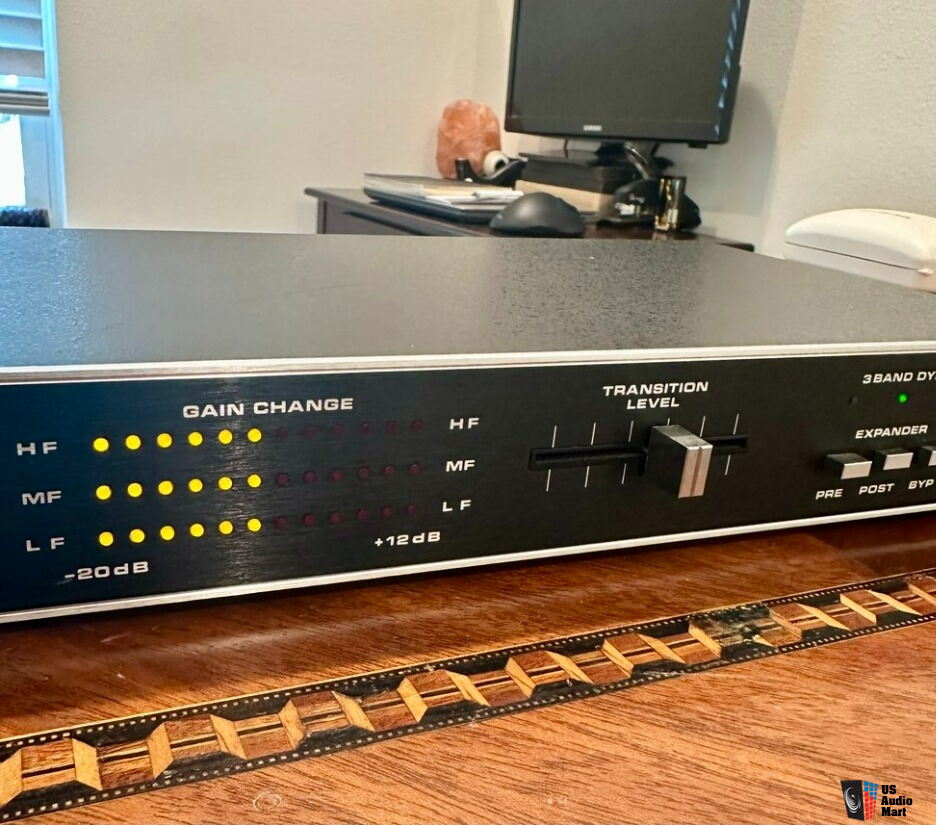 DBX 3BX Series Two 3-Band Dynamic Range Extender Photo #5800231 - US ...