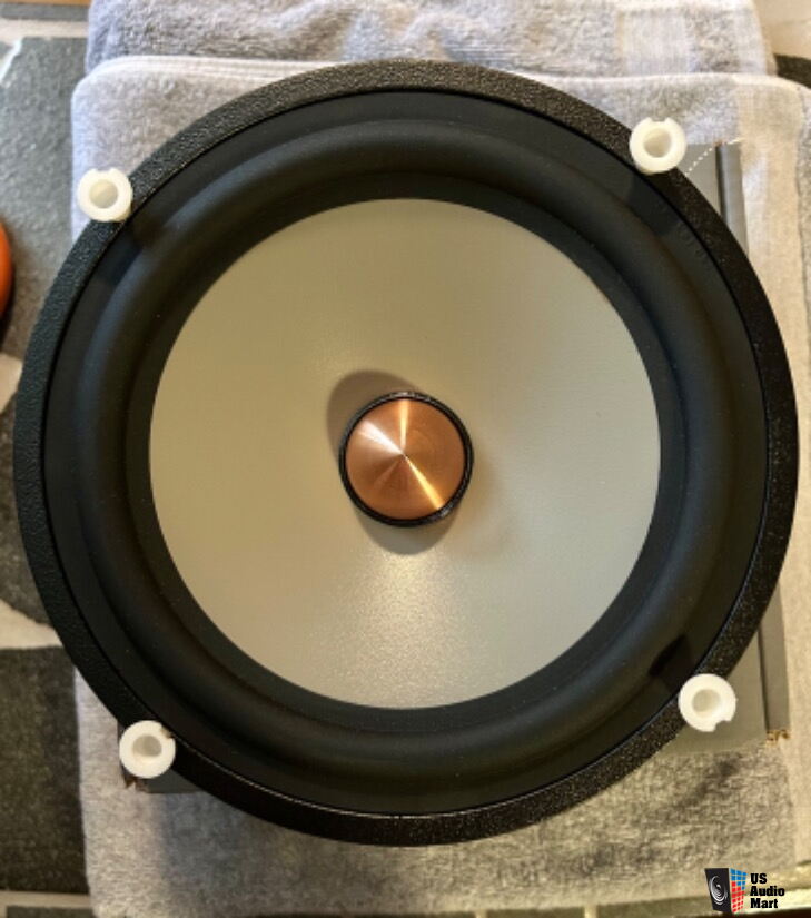 Seas Excel W21 EX 002 8 Ohm Woofer/Midrange Drivers Matched Pair Photo ...