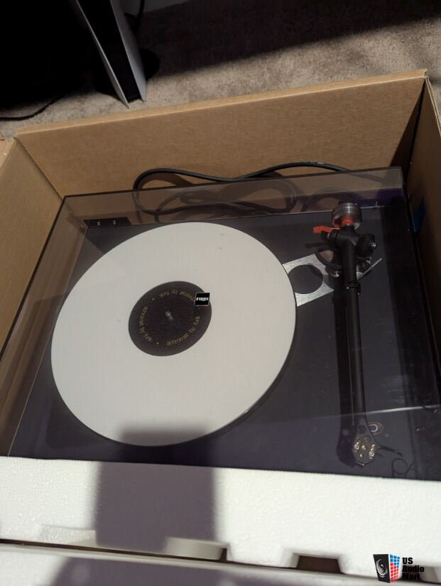 Rega P6 Turntable with Hana ML MC cartridge Photo #5801061 - US Audio Mart
