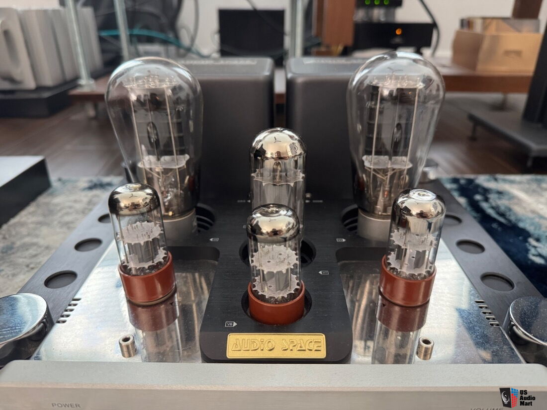 Audio space Reference-2s Tube Preamplifier Photo #5803956 - US Audio Mart