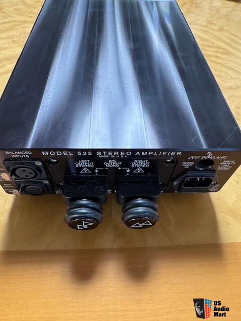 Jeff Rowland Design Group Model 525 Stereo Power Amplifier Photo ...