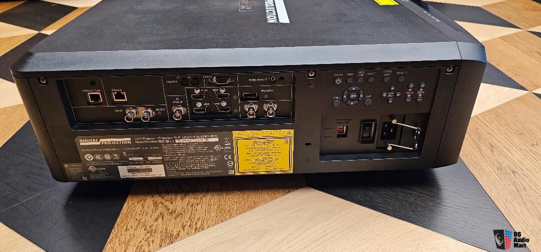 Digital Projection E-Vision Laser 4K-UHD Black Photo #5807718 - US ...