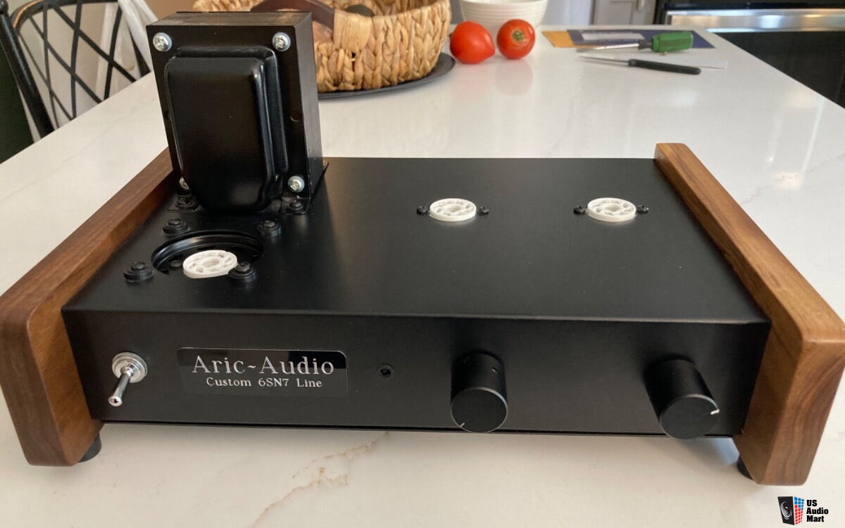 Aric Audio Custom 6SN7 Line Stage Photo #5809019 - US Audio Mart