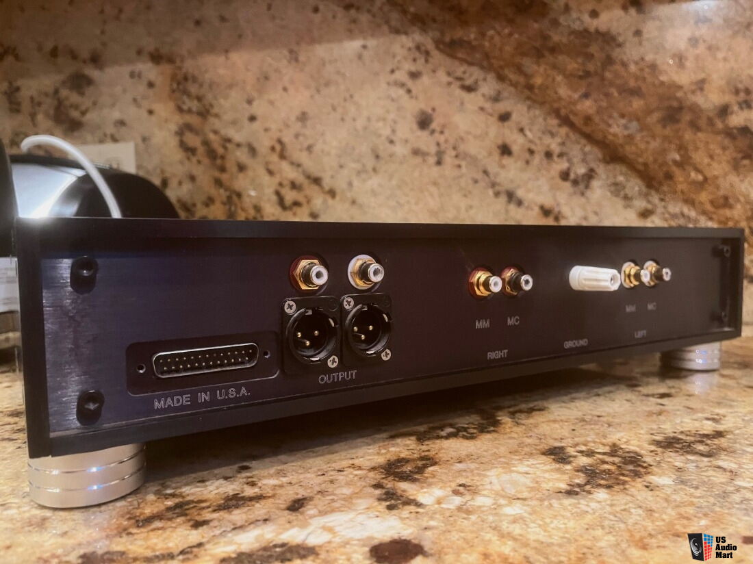 Pass Labs XOno Phono Preamplifier $1600 US shipping included Photo ...