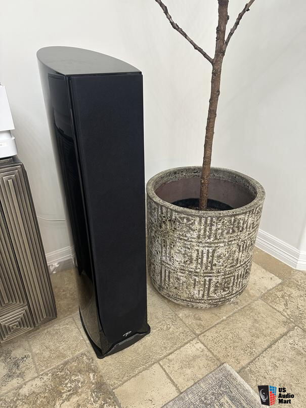 Paradigm PERSONA 3F Photo #5817957 - US Audio Mart
