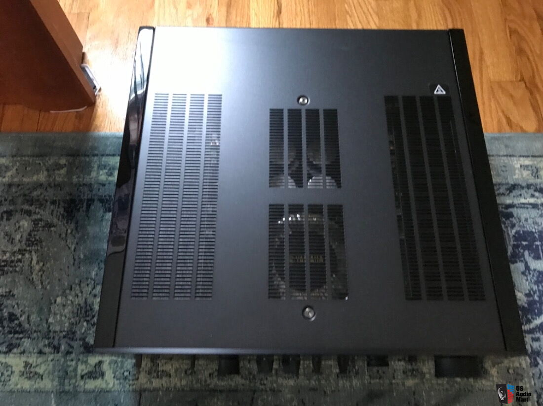 Yamaha R-N2000A Network Receiver Photo #5818149 - US Audio Mart