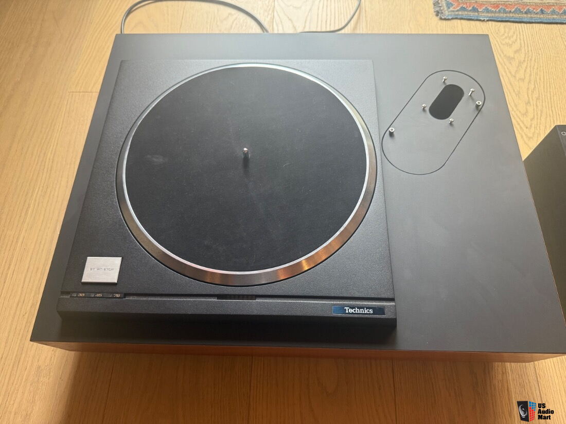 Technics SP10 mk2, Restored, New Power Supply, Acoustand Plinth Photo ...