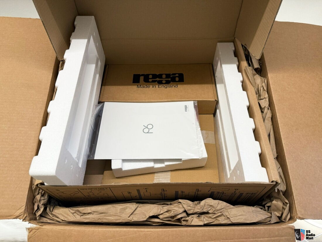 Rega P6 (Planar 6) Turntable With Ania Pro MC Cartridge - Free Shipping ...
