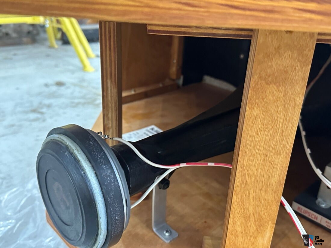 Klipsch Klipschorn KC-BR (pair) in newer factory boxes Photo #5824200 ...
