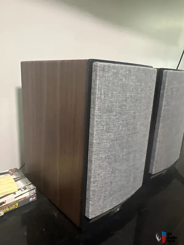 Elac Unifi Reference Photo #5825570 - US Audio Mart