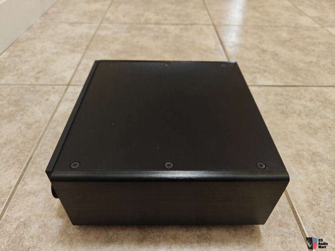 Benchmark LA4 Line Amplifier Preamplifier Preamp Black With Remote ...