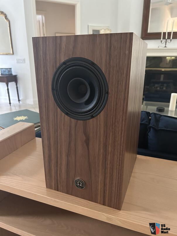 Omega SAM Super Alnico Monitor speakers with Omega Deephemp 8 subwoofer ...