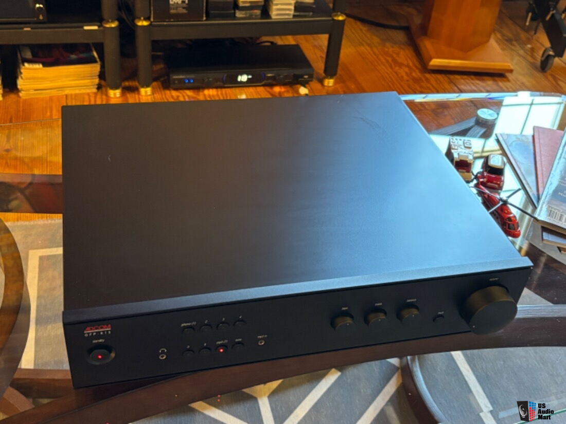 Adcom GFP-815 Full Featured Preamp Photo #5830437 - US Audio Mart