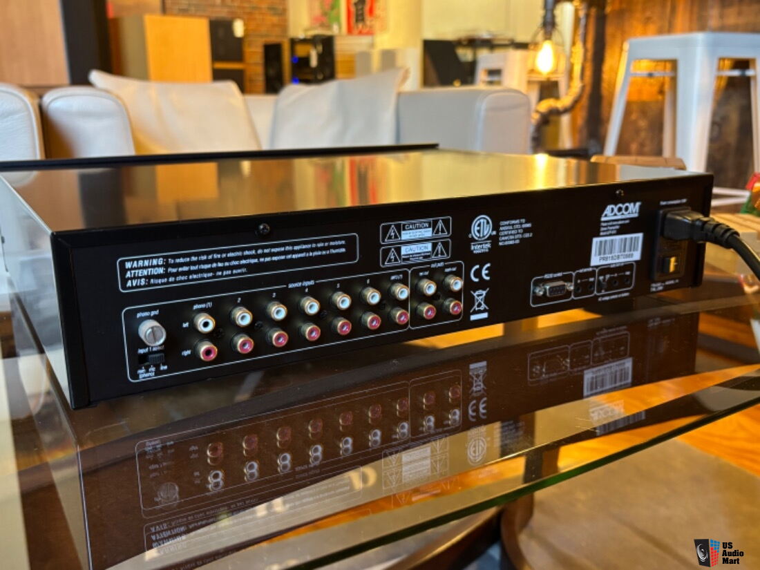Adcom GFP-815 Full Featured Preamp Photo #5830437 - US Audio Mart