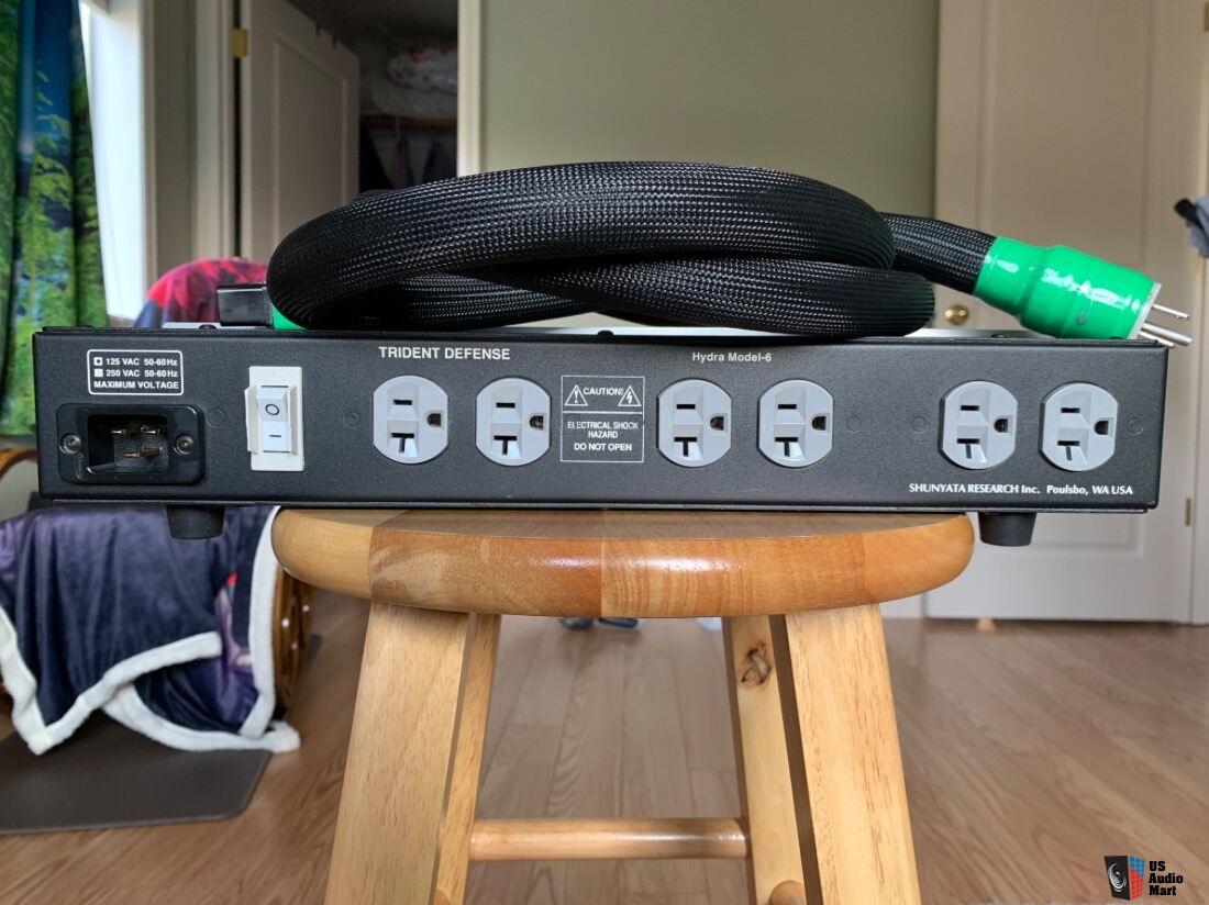 Shunyata Hydra 6 W/ Python Helix Power Cord Photo #5830491 - US Audio Mart