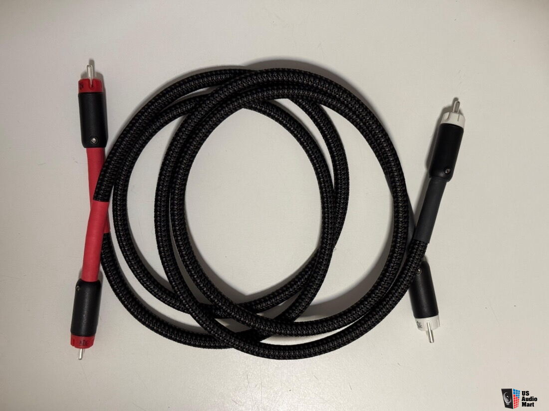 1m - Black Cat Cable - Graceline Level 2 Setsuna RCA Interconnects ...