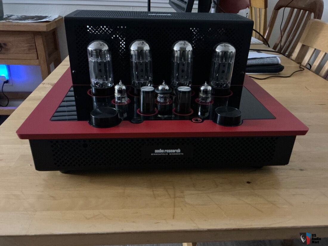 Audio Research I/50 tube integrated amplifier with MM phono input Photo ...