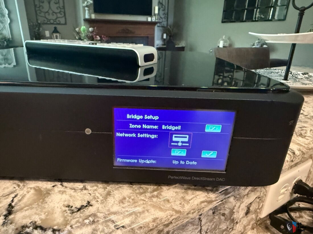 PS Audio Directstream DAC MKI w/ Bridge II Photo #5839665 - US Audio Mart