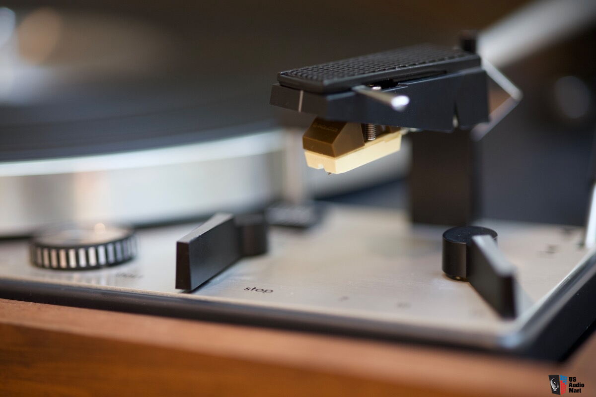 Dual 1229 Turntable with Solid Walnut Plinth Photo #5839858 - US Audio Mart