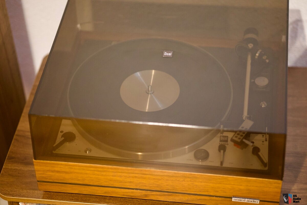 Dual 1229Q Turntable Photo #5840242 - US Audio Mart