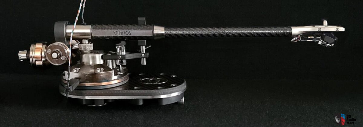 Kronos Limited Edition turntable w/Discovery RS tonearm upgrade ...