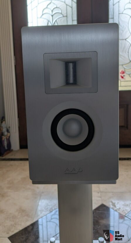 Rare AAD 7001 Ribbon Monitors - Piano Black Photo #5846870 - US Audio Mart