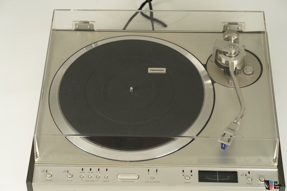 1970s Pioneer PL-630 Fully-Automatic Direct-Drive Turntable + Nagaoka ...