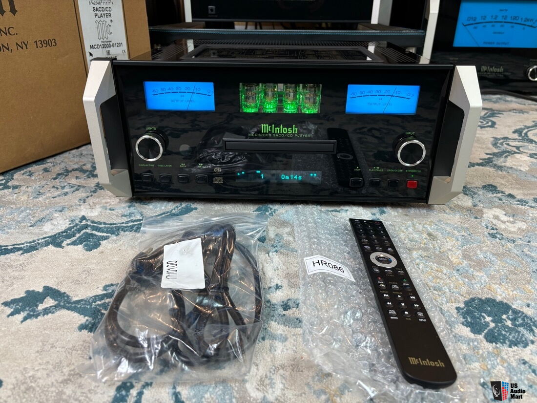 McIntosh MCD12000 Reference SACD/CD Player Photo #5852155 - US Audio Mart