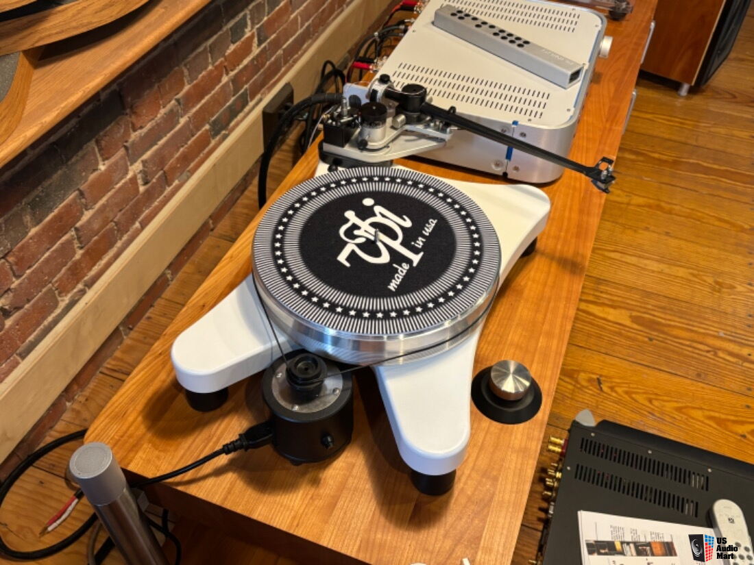 VPI, Scout Prime w/JMW 12' Uni-Pivot Arm & Soundsmith, Zephyr MC Cart ...