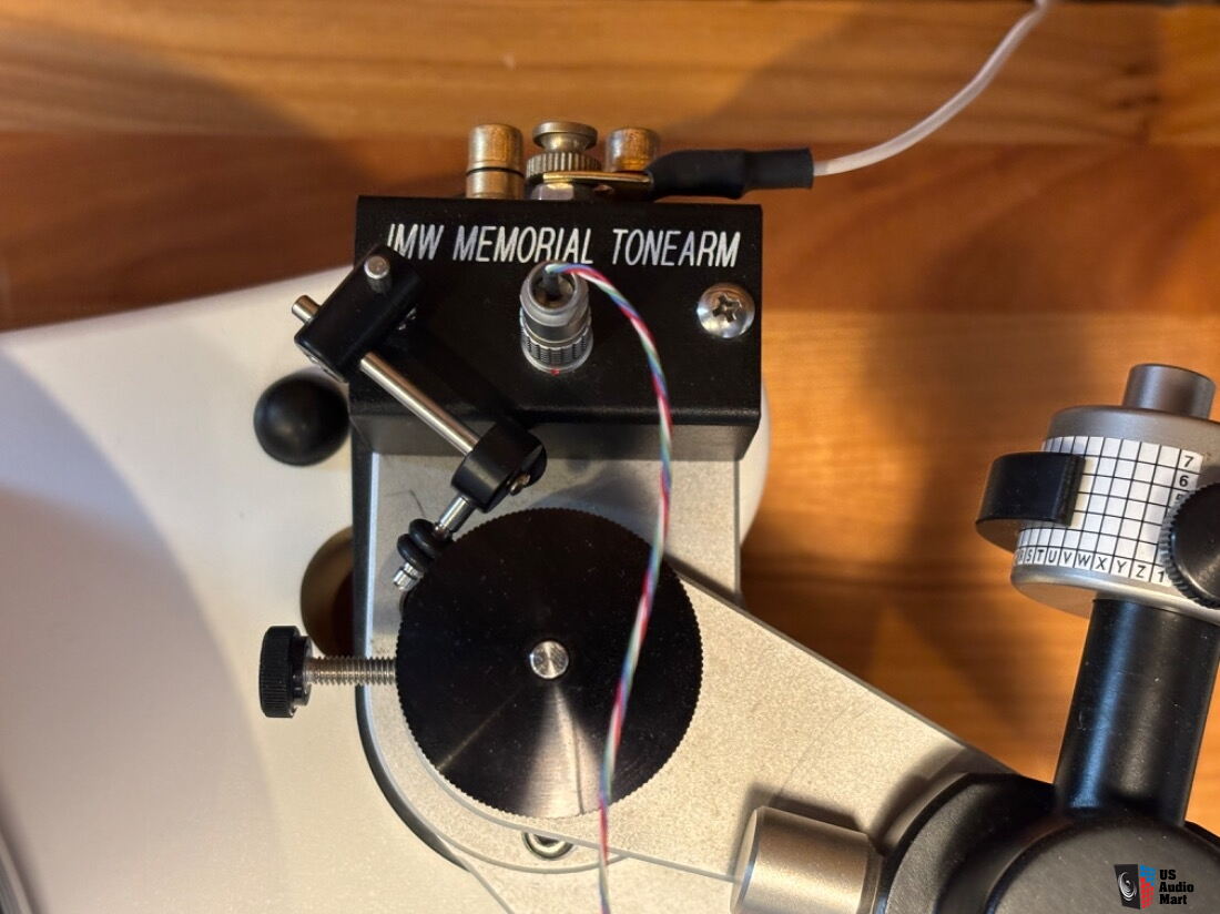 VPI, Scout Prime w/JMW 12' Uni-Pivot Arm & Soundsmith, Zephyr MC Cart ...