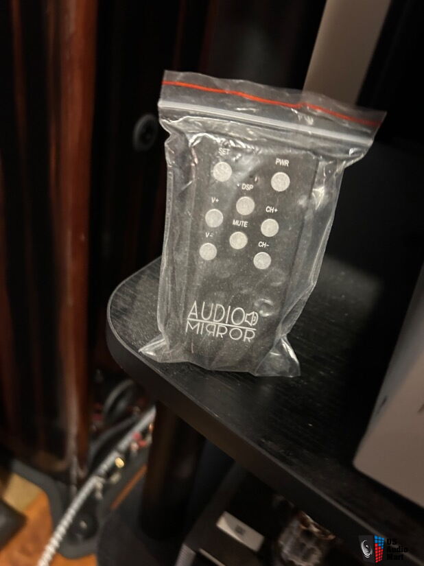 Audio Mirror Line Preamp LINEA Photo #5853075 - US Audio Mart