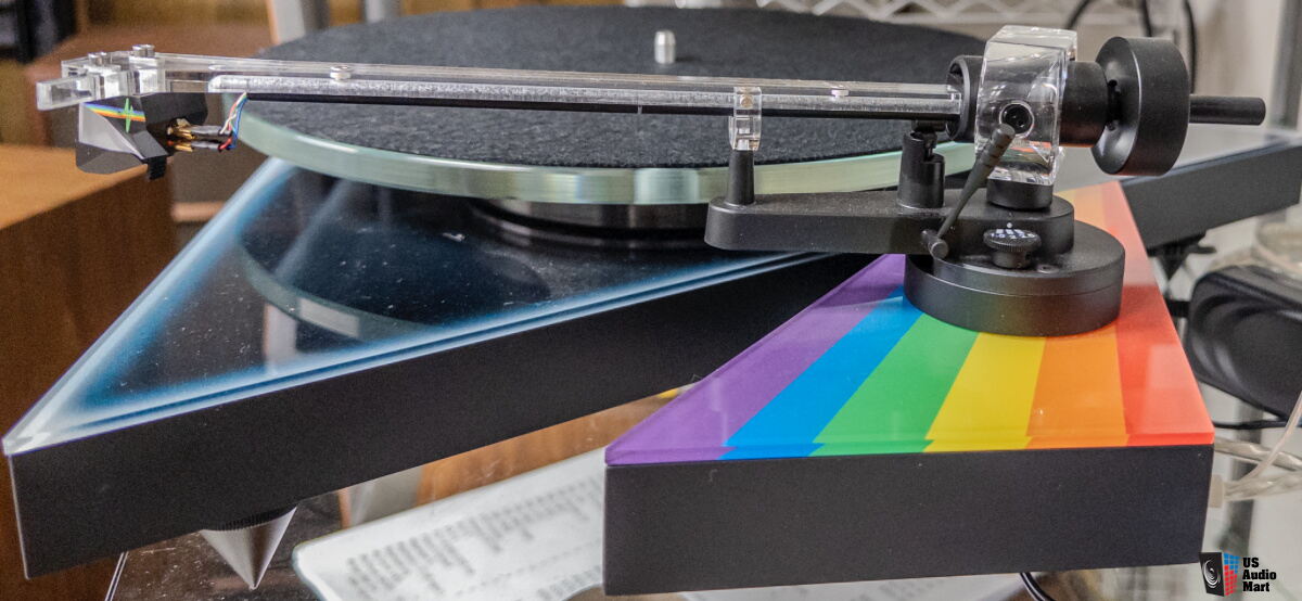 Pro-Ject Darkside of the Moon Turntable Photo #5855785 - US Audio Mart