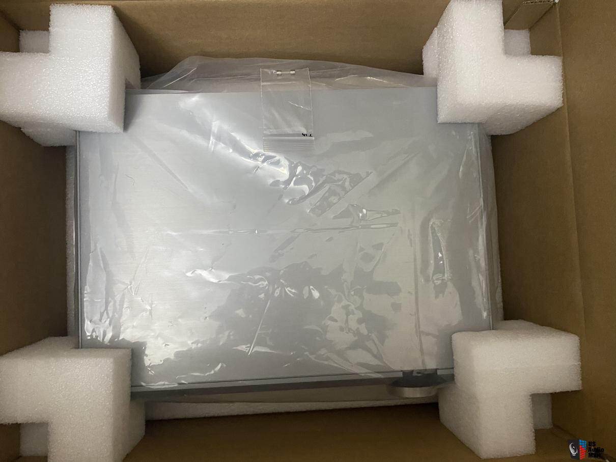 Pass Labs XP-12 Line Level Preamplifier Photo #5857197 - US Audio Mart