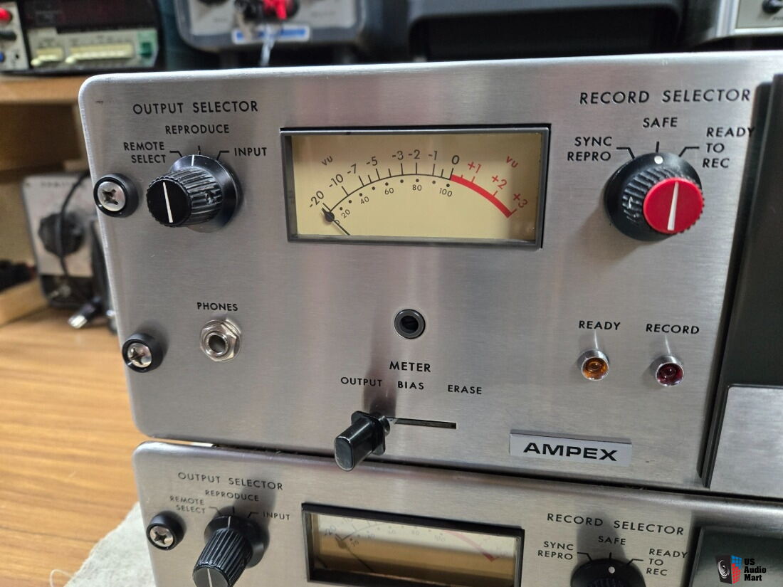 Pair of MR70 Channel amplifiers | Fully Restored Photo #5863174 - US ...