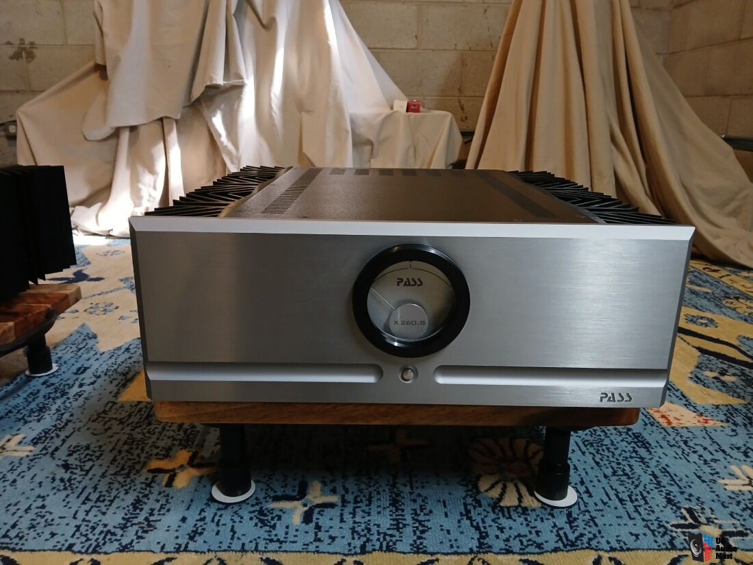 Pass Labs 260.8 Monoblocks Photo #5863215 - US Audio Mart
