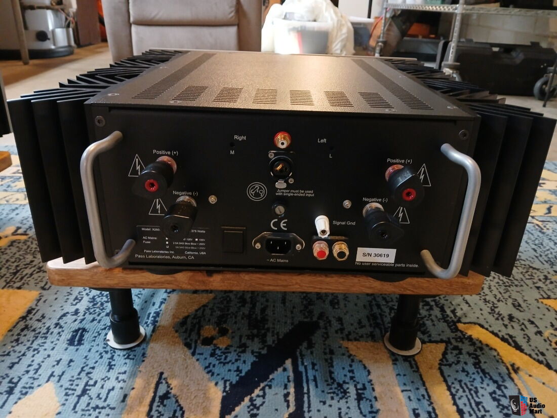 Pass Labs 260.8 Monoblocks Photo #5863207 - US Audio Mart