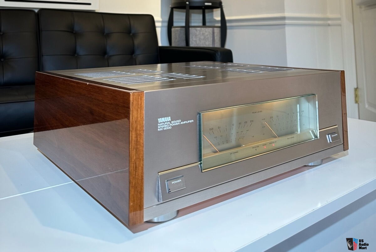 Yamaha MX-2000 Stereo Power Amplifier Photo #5867621 - US Audio Mart