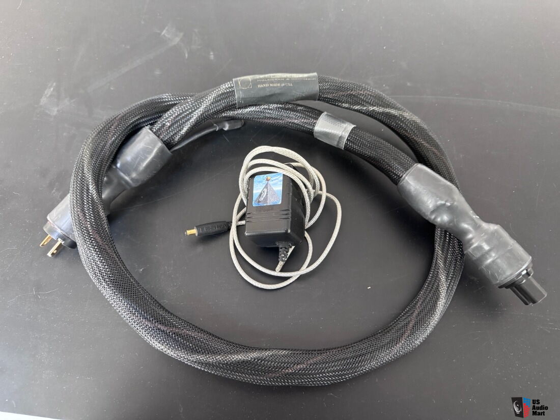 Synergistic Research -- Tesla Hologram A -- 5 ft. Power Cable Photo ...