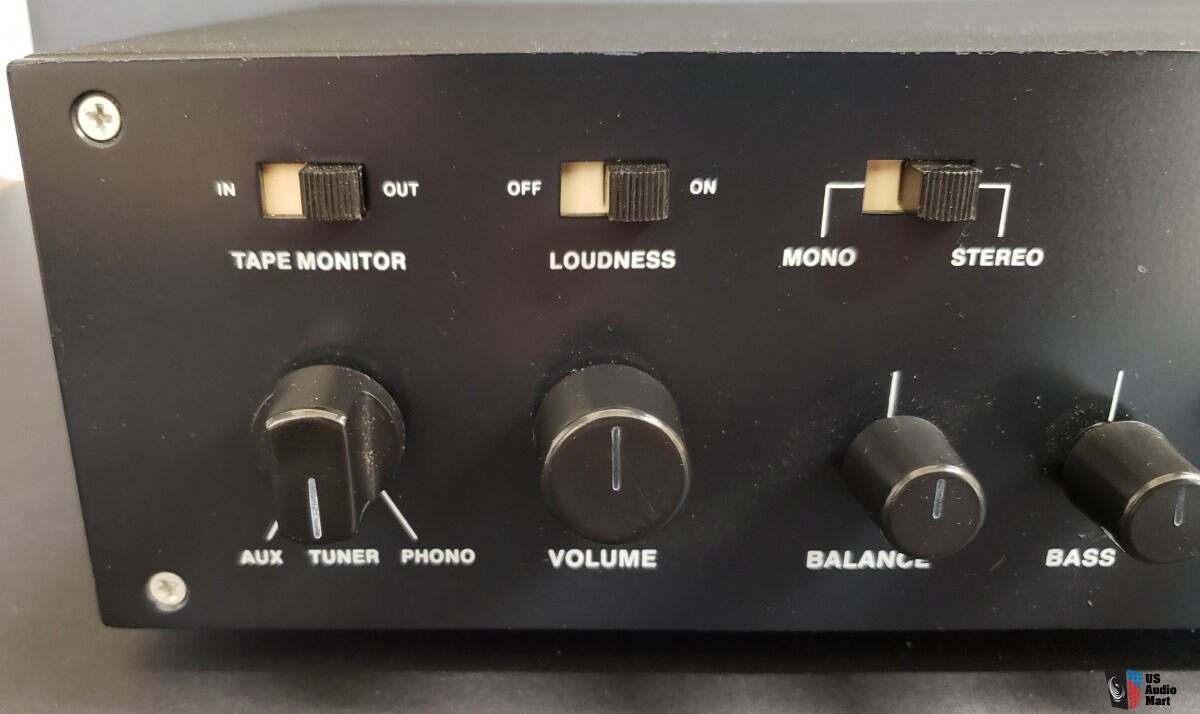 Advent model 300 reciever Photo #5876121 - US Audio Mart