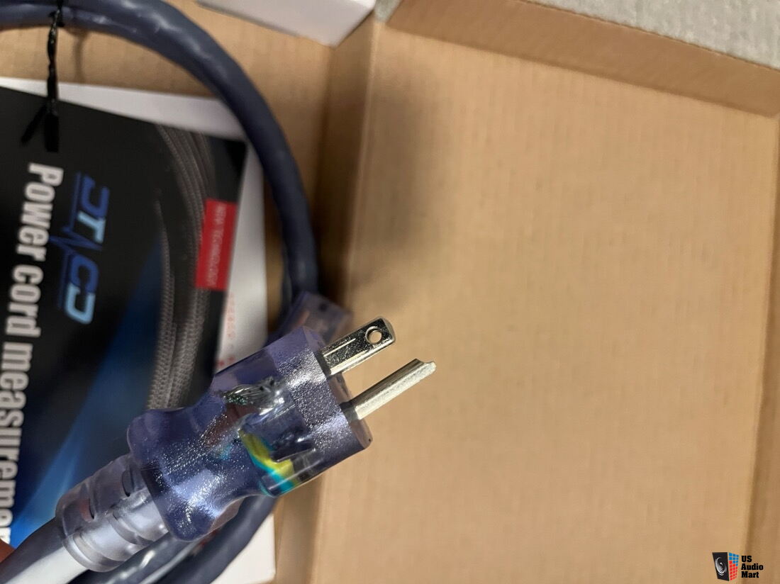 Shunyata Venom HC Power Cable ; 1.75m ; C19 (20 amp) Photo #5876224 ...