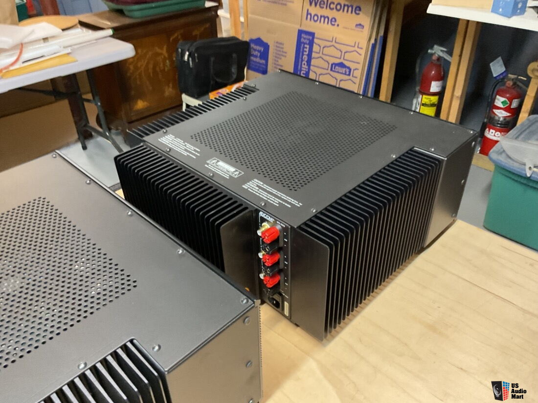 Adcom Amplifier GFA 5503 Photo #5879525 - US Audio Mart