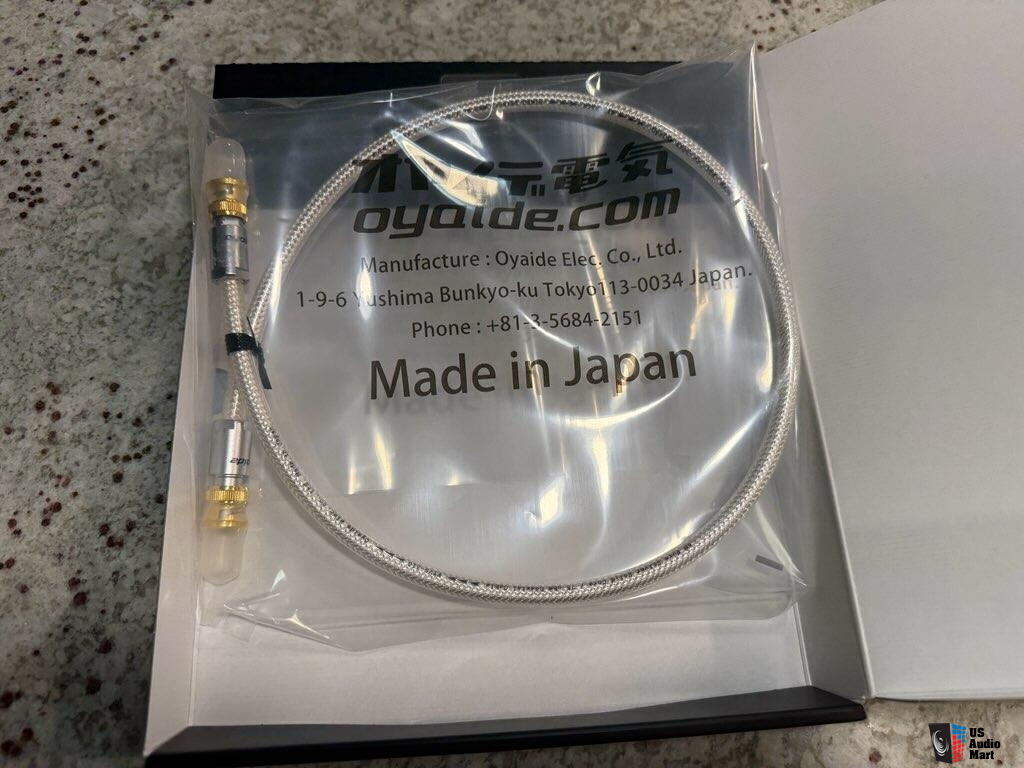Oyaide DB-510 Coaxial BNC Cable 75 Ohm Silver .7m New in Box For Sale ...