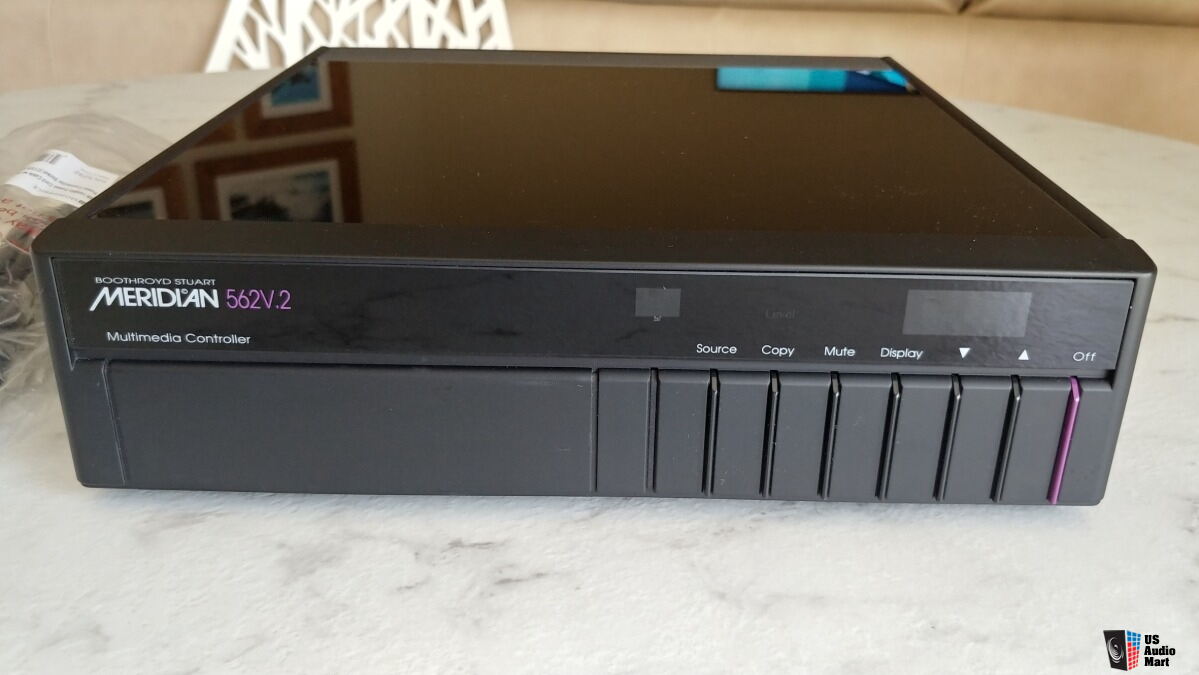 Meridian 562v2 Photo #5883076 - US Audio Mart