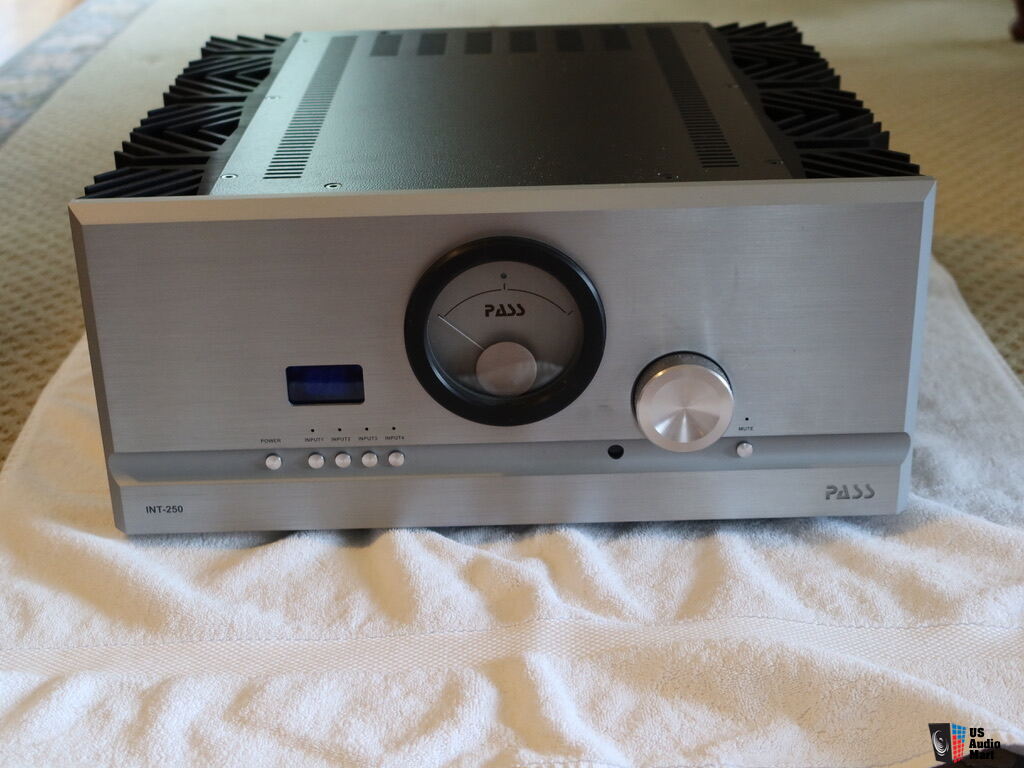 Pass Labs INT-250 Photo #5884831 - US Audio Mart
