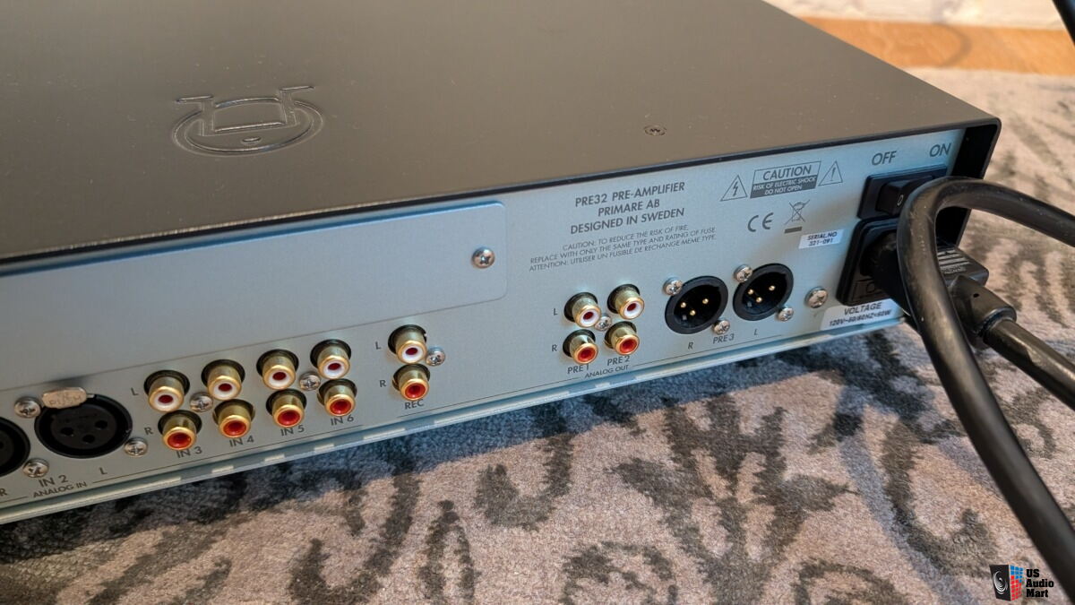 Primare Pre32 Preamp -- nice! Photo #5885253 - US Audio Mart