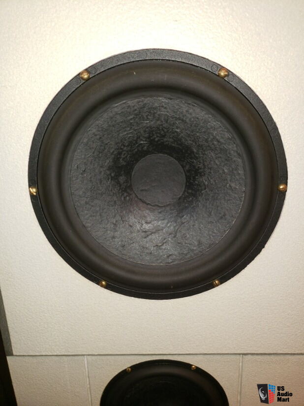 Reproduction pair of NOVA REVOLUTION II Speakers Photo #5886232 - US ...
