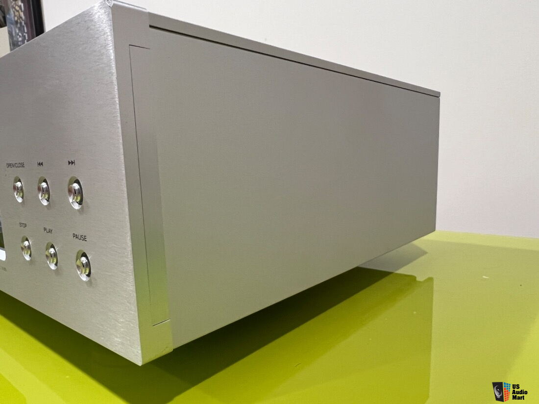 Esoteric X-05 SACD Player Photo #5887181 - US Audio Mart